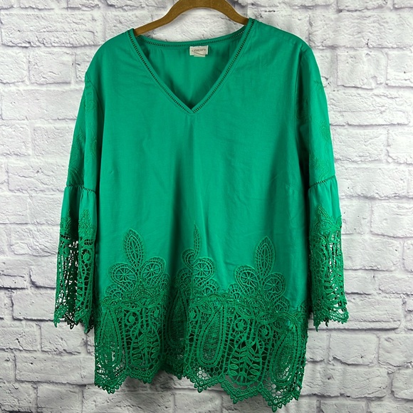 Chico's | Tops | Chicos Women Green Blouse With Embroidered Lace Trim ...